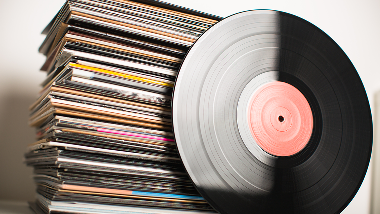 Decoding the Jargon: A Glossary of Vinyl Terms – Ireland Vinyl